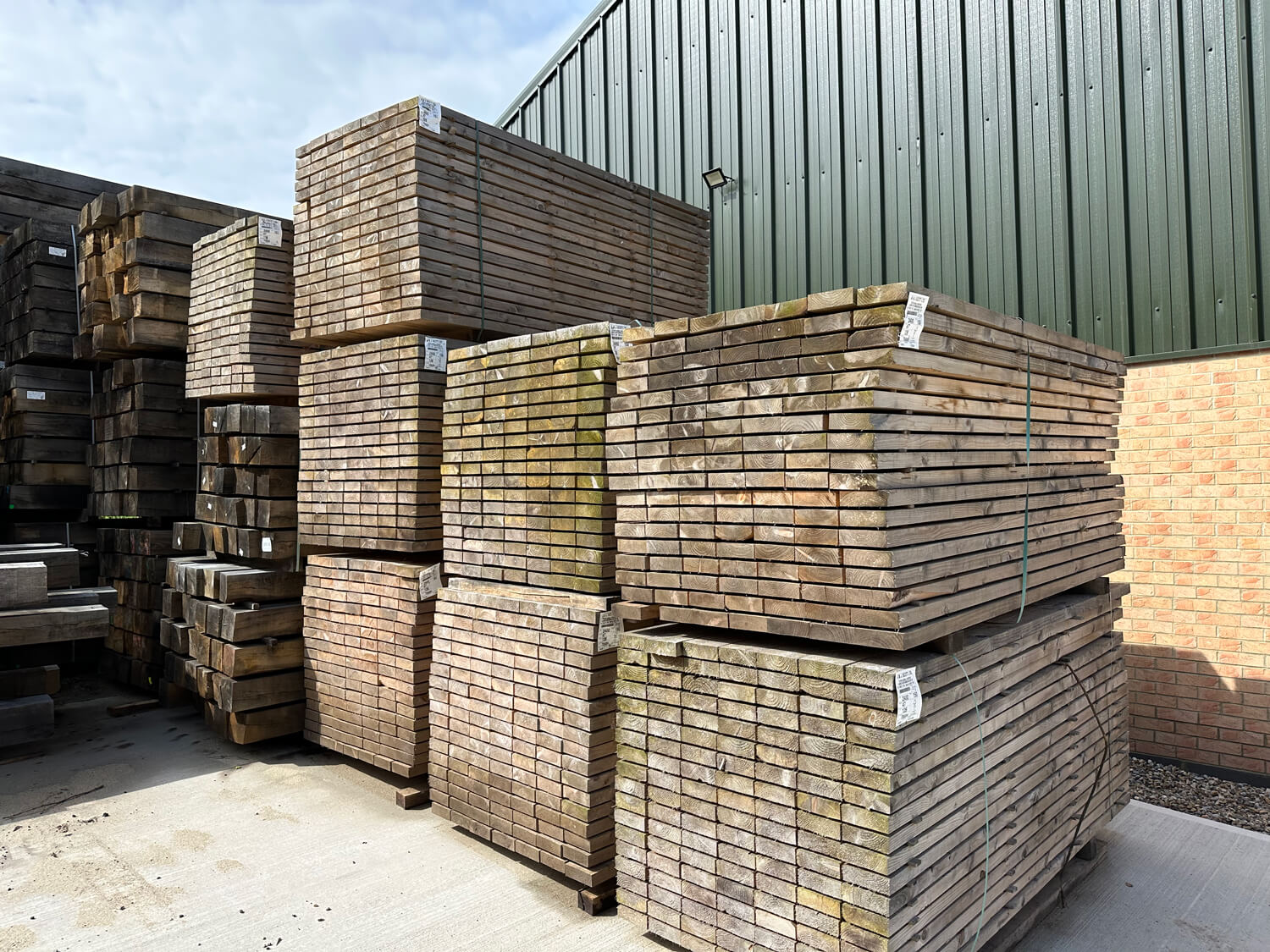 Untreated Sleepers - Spruce - Traditional Beams