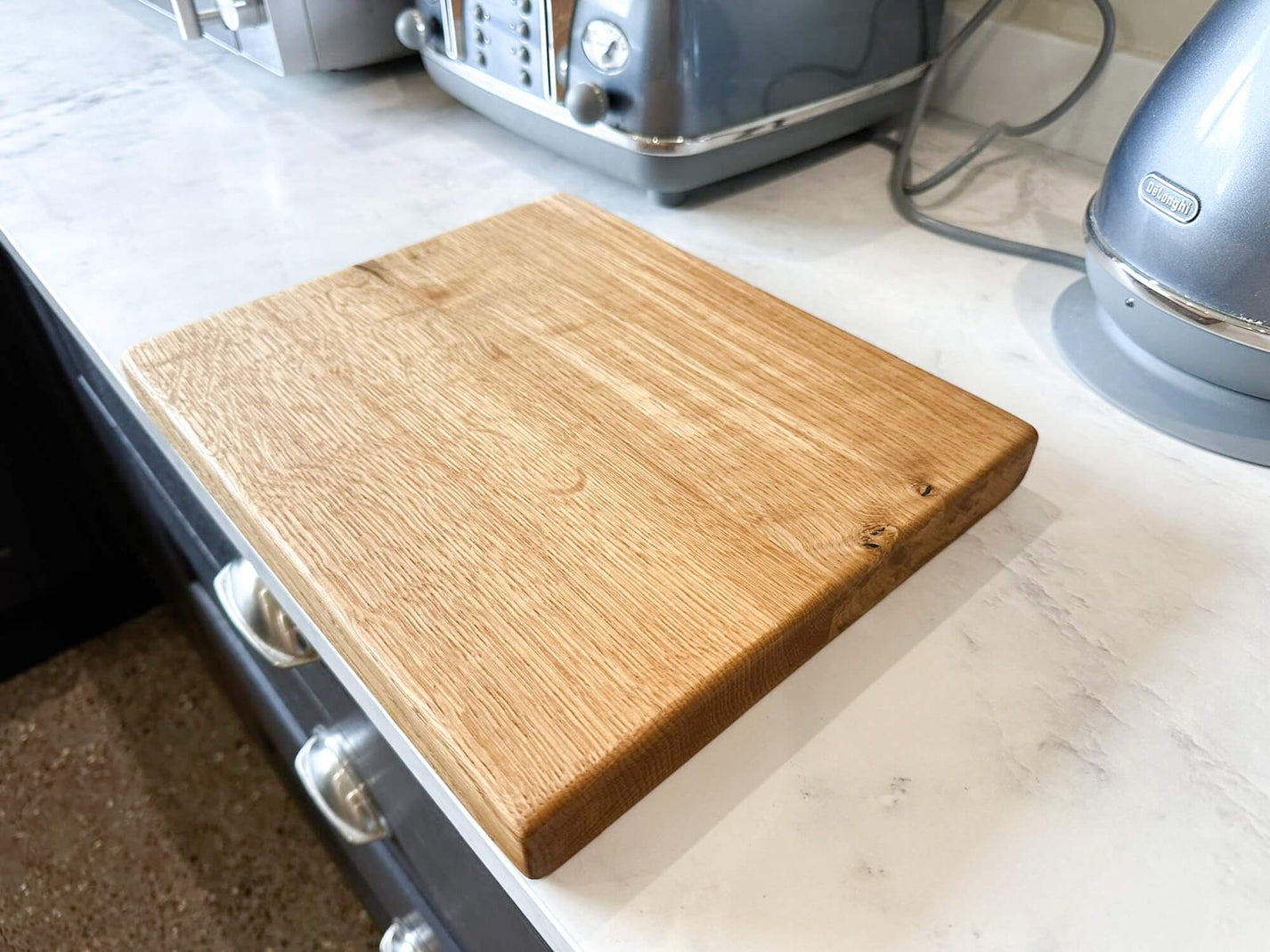Handcrafted Solid Oak Chopping Board - Traditional Beams